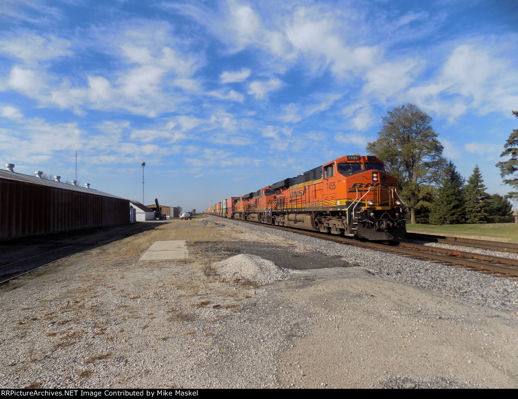 BNSF 7455